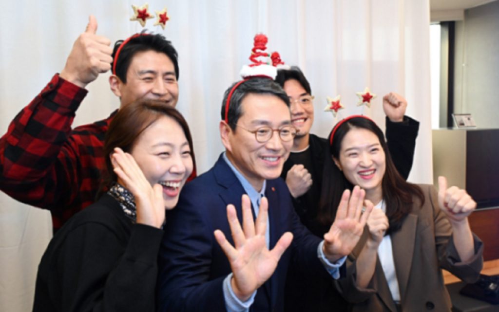 Leadership And Social Impact: How To Be A CEO Who Cares